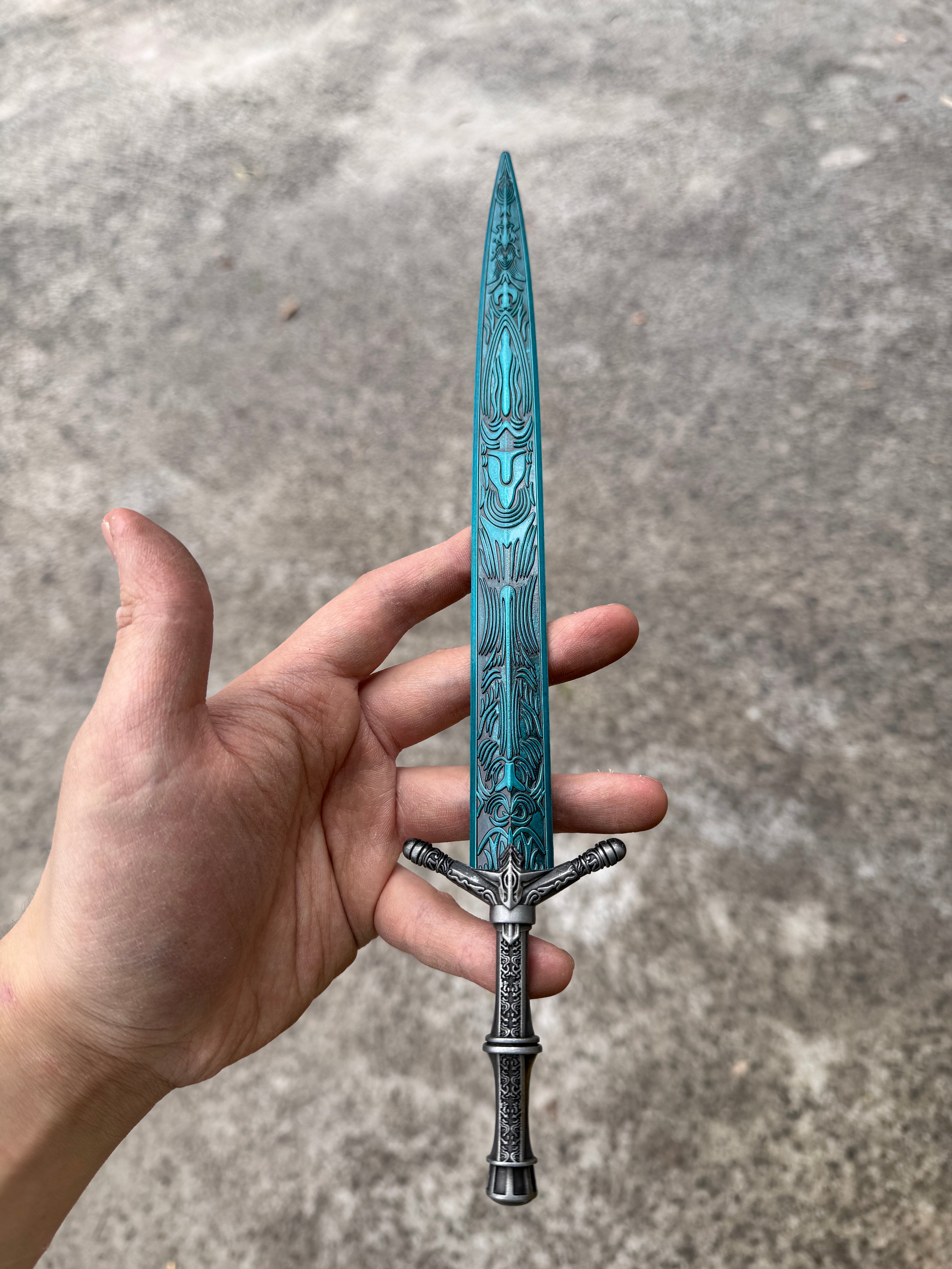 BLOODBORNE - HOLY MOONLIGHT SWORD MINI REPLICA – FF COLLECTIBLES
