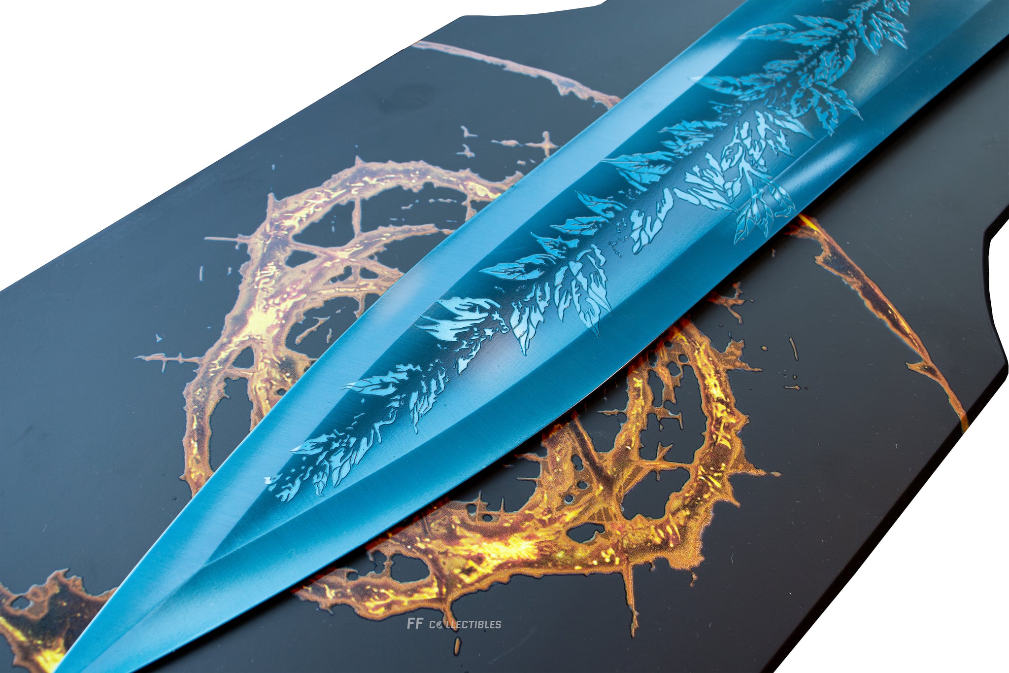 ELDEN RING – DARK MOON GREATSWORD – FF COLLECTIBLES