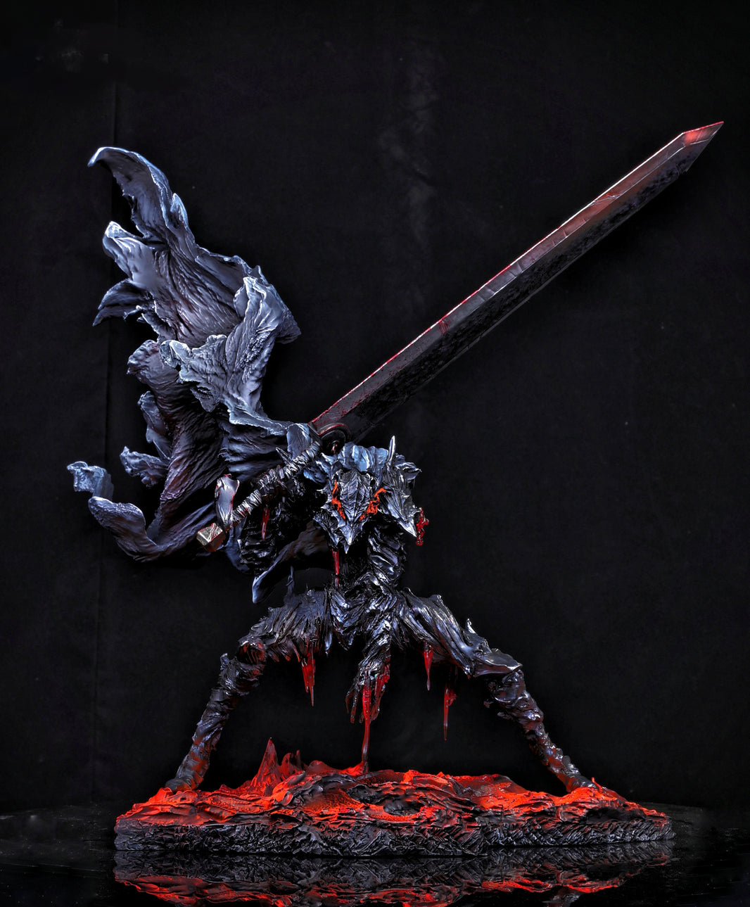 BERSERK STATUES/FIGURES – FF COLLECTIBLES