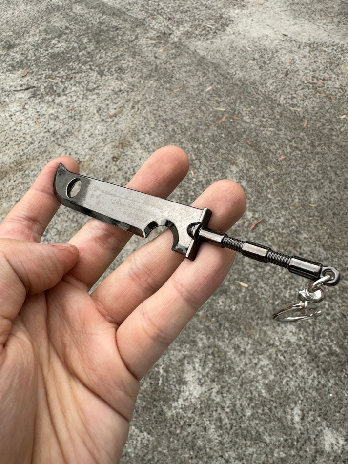 NARUTO – EXECUTIONER’S BLADE “KUBIKIRIBOCHO” KEYCHAIN – FF COLLECTIBLES