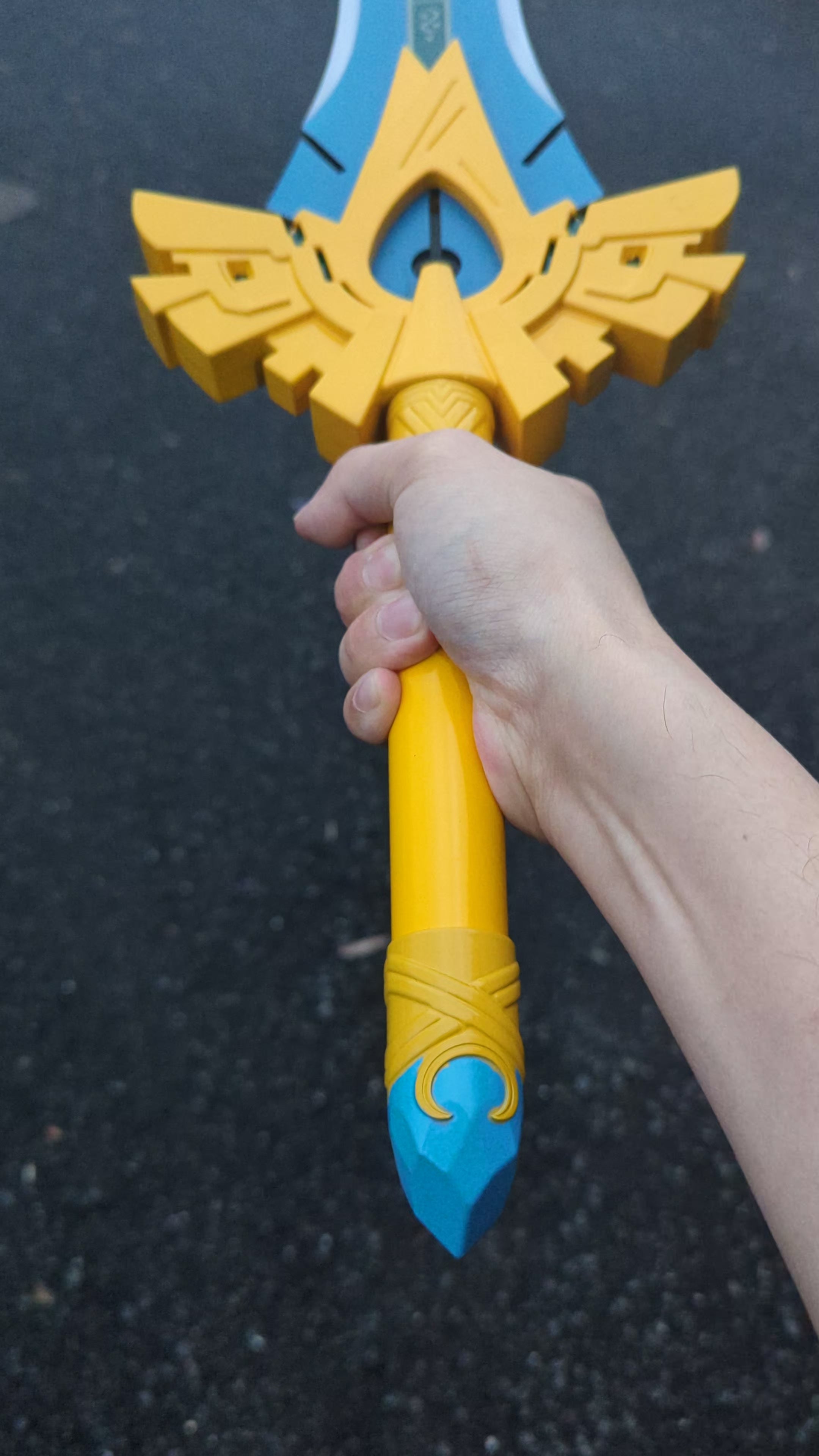 GENSHIN IMPACT – SKYWARD BLADE – FF COLLECTIBLES