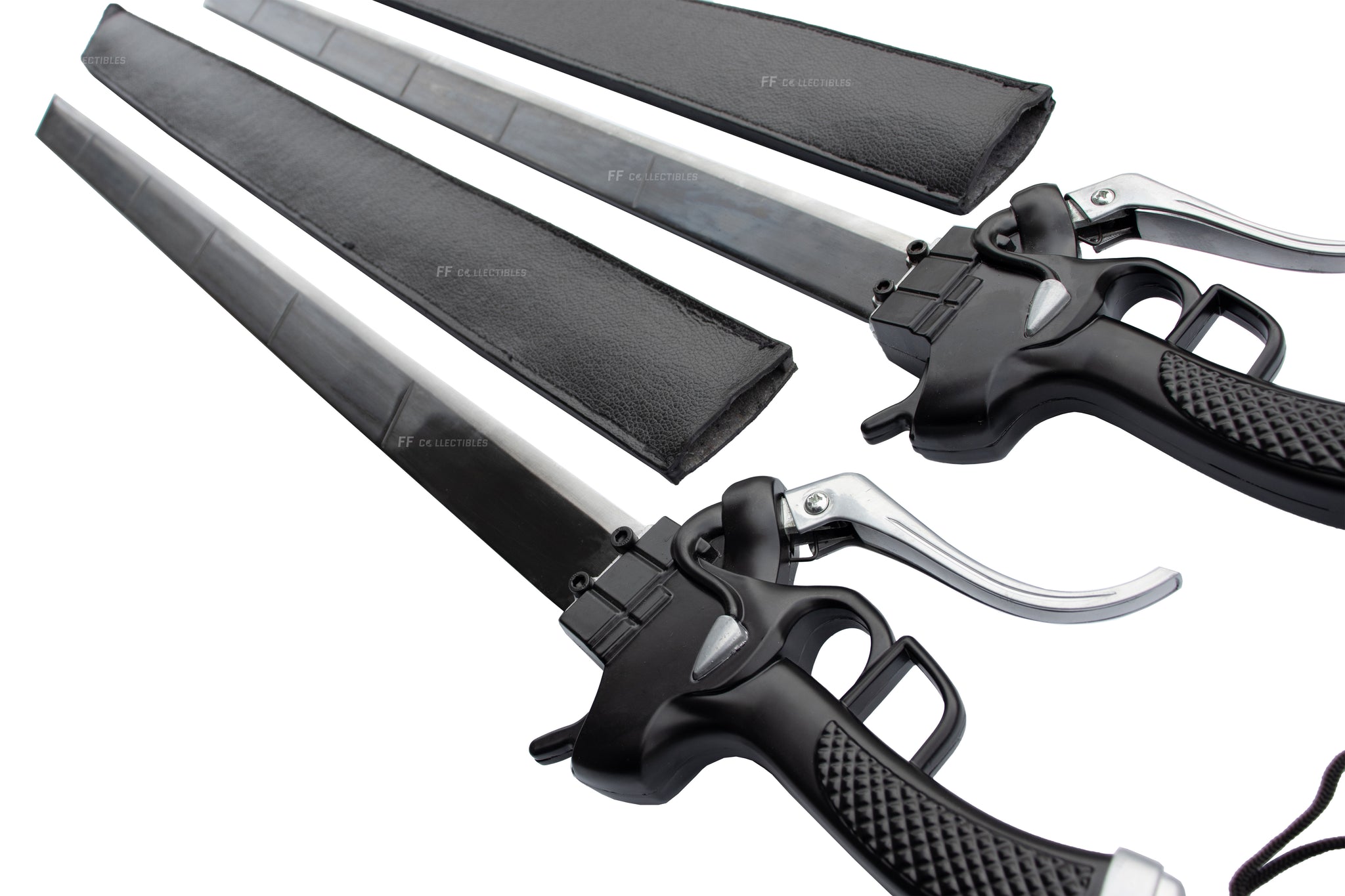 ATTACK ON TITAN (SHINGEKI NO KYOJIN) - 3DMG DUAL SWORD SET (with FREE ...