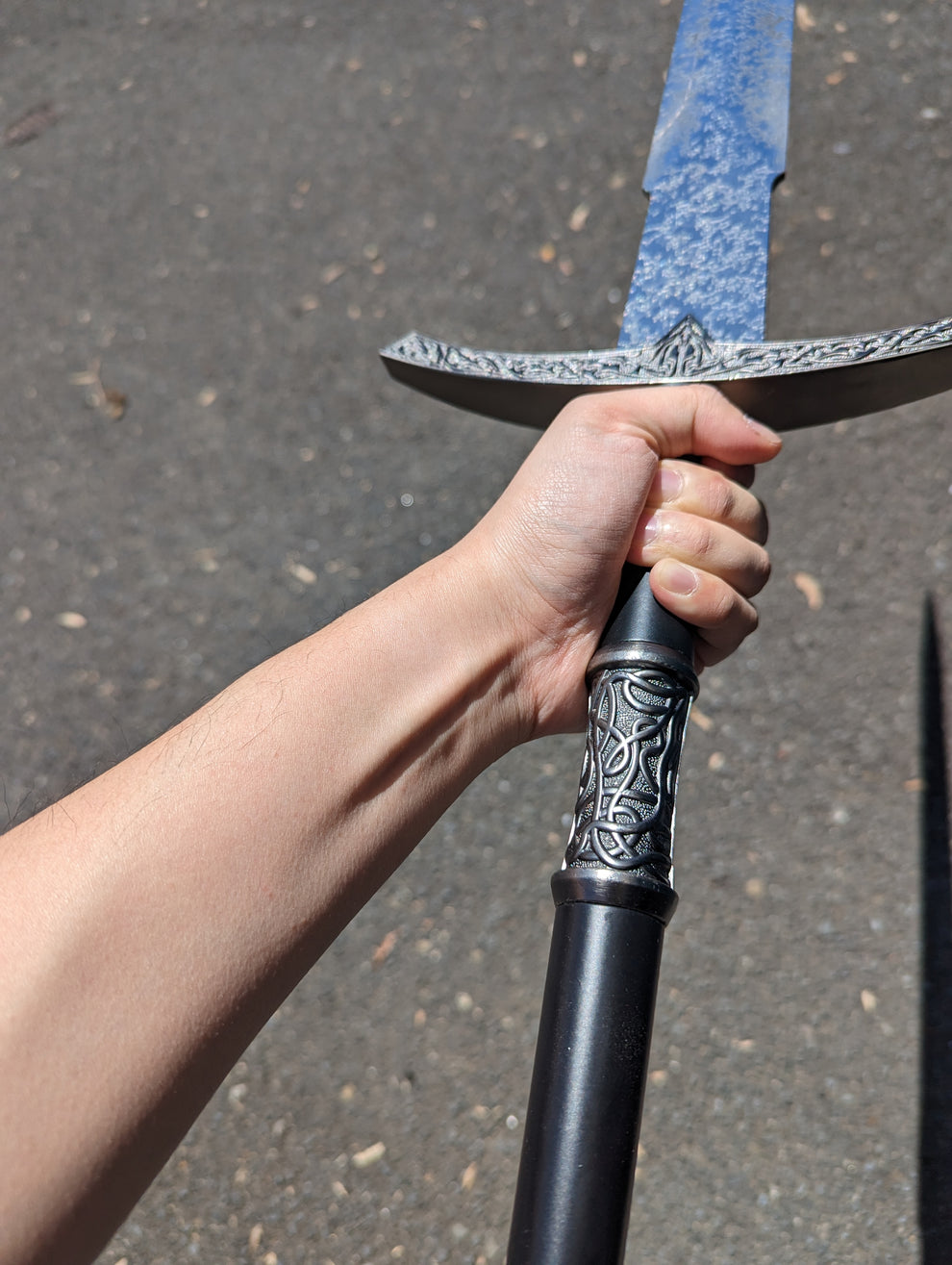 LORD OF THE RINGS – THE SWORD OF THE WITCH-KING OF ANGMAR [PRE-ORDER ...