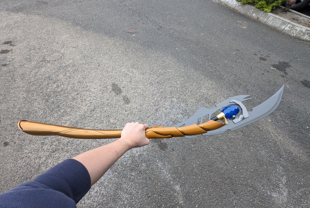 MARVEL’S AVENGERS – LOKI’S SCEPTER – FF COLLECTIBLES