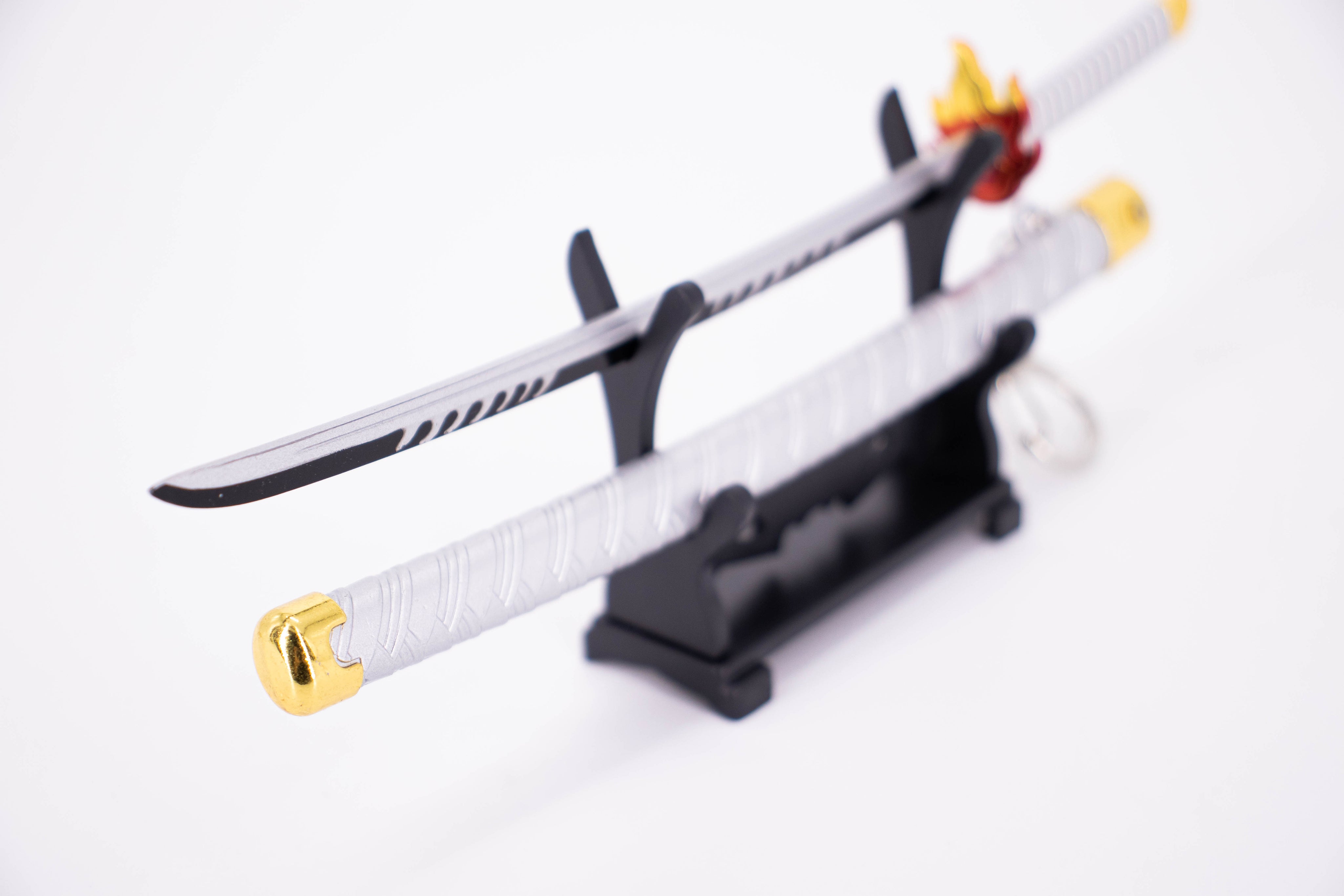 DEMON SLAYER – TANJIRO KAMADO’S FINAL NICHIRIN SWORD KEYCHAIN – FF ...