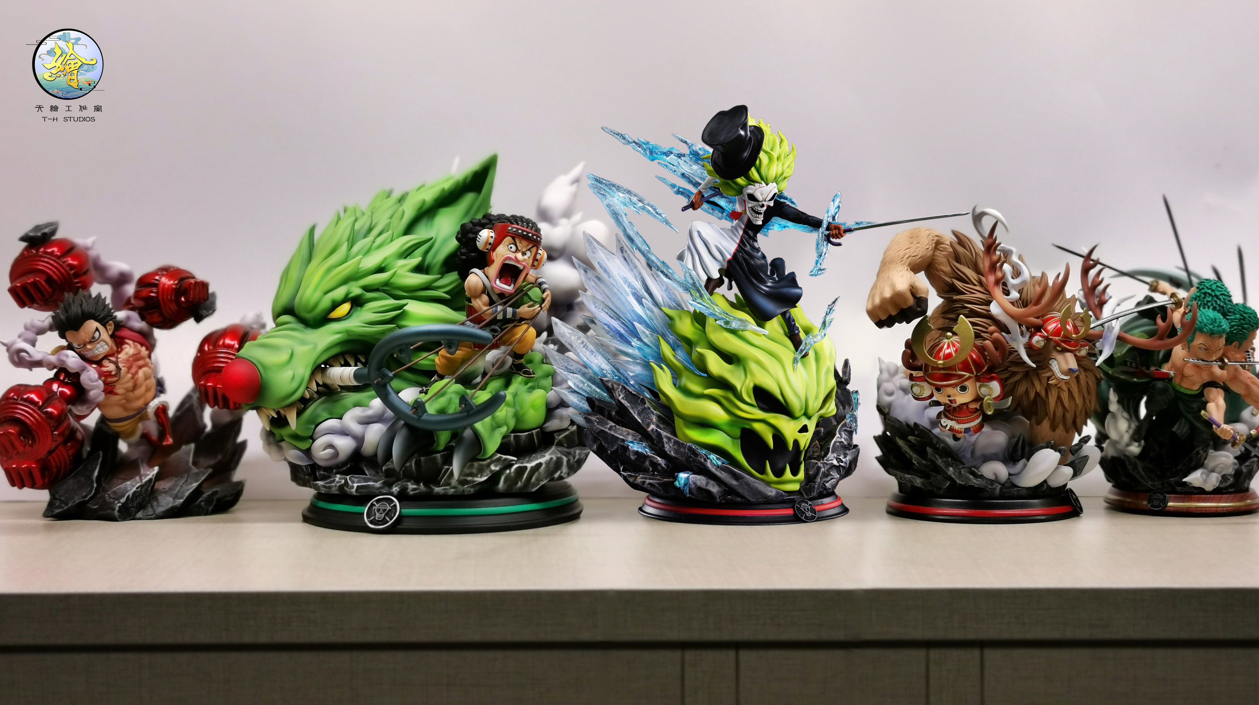 TH STUDIO – ONE PIECE: ONIGASHIMA ARC BROOK [SOLD OUT] – FF COLLECTIBLES